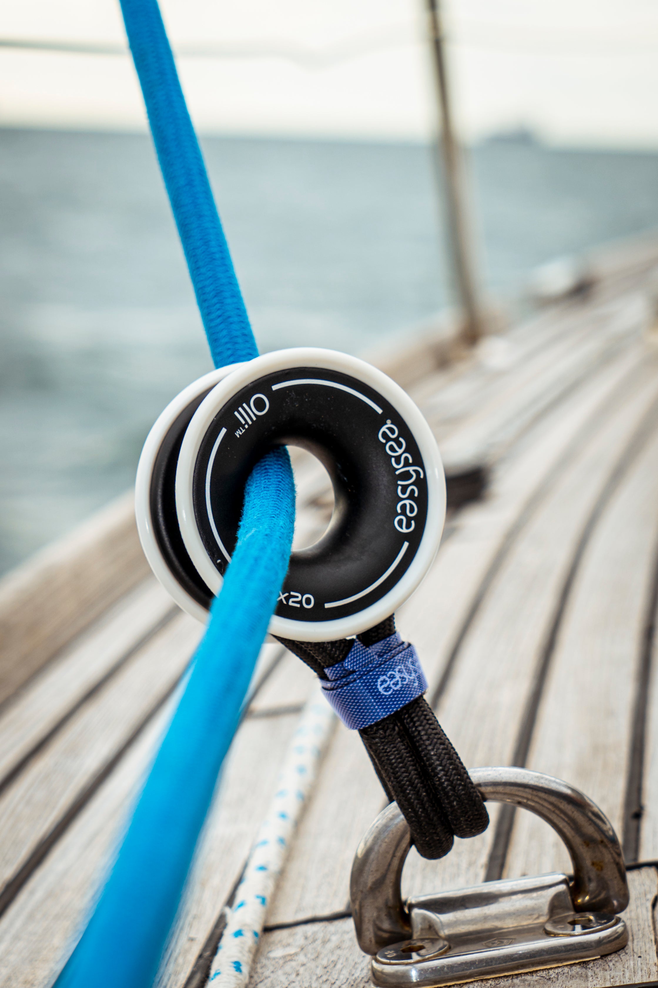 Covered Loop in Dyneema® Covered Loop in Dyneema®